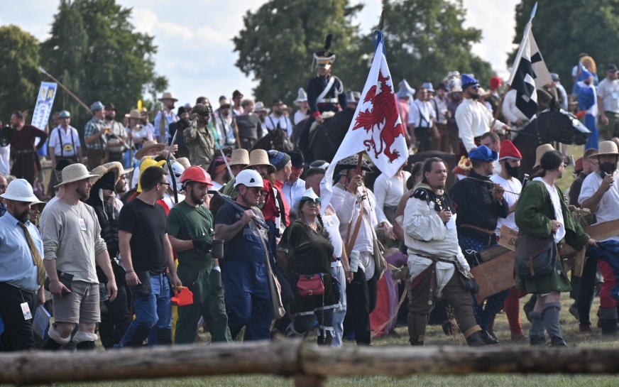 Trwają Dni Grunwaldu 2023. Pola Grunwaldzkie przeżywają doroczne oblężenie [ZOBACZ ZDJĘCIA]
