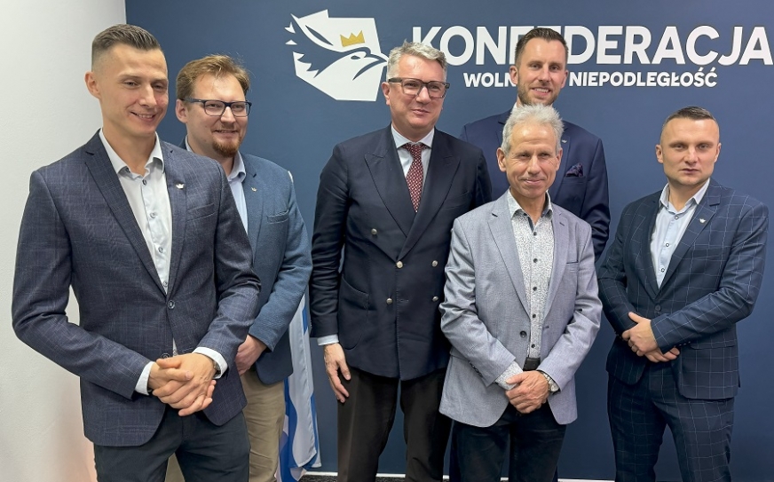 Poseł Konfederacji Przemysław Wipler otworzył w Iławie biuro poselskie Poseł Konfederacji Przemysław Wipler otworzył w Iławie biuro poselskie