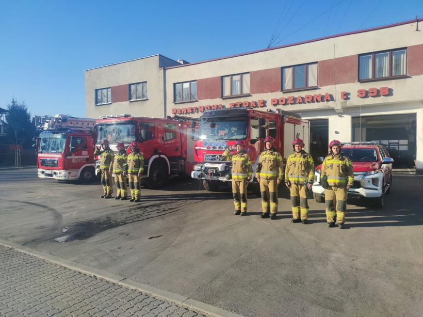 Polscy strażacy - ukraińskim kolegom. Oddali hołd poległym na służbie ...