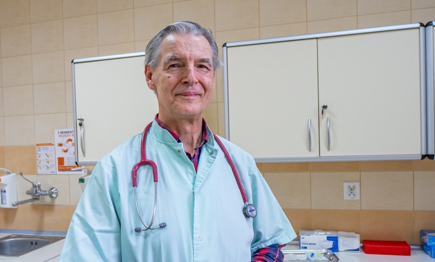 Dr Jarosław Cielecki - to nowy koordynator Oddziału Pediatrycznego w ...