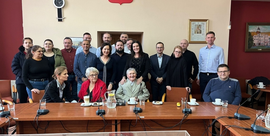 27 lat na kortach i basta. Pan Stanisław odchodzi na zasłużoną ...