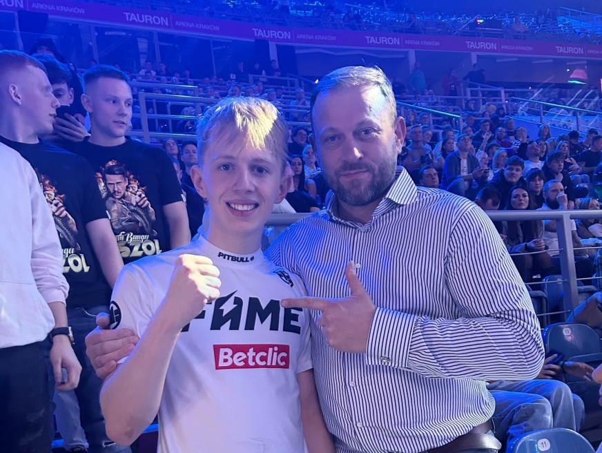 „Wronek” z Iławy zadebiutował na gali Fame MMA. I to jak! [ZDJĘCIA; WIDEO]